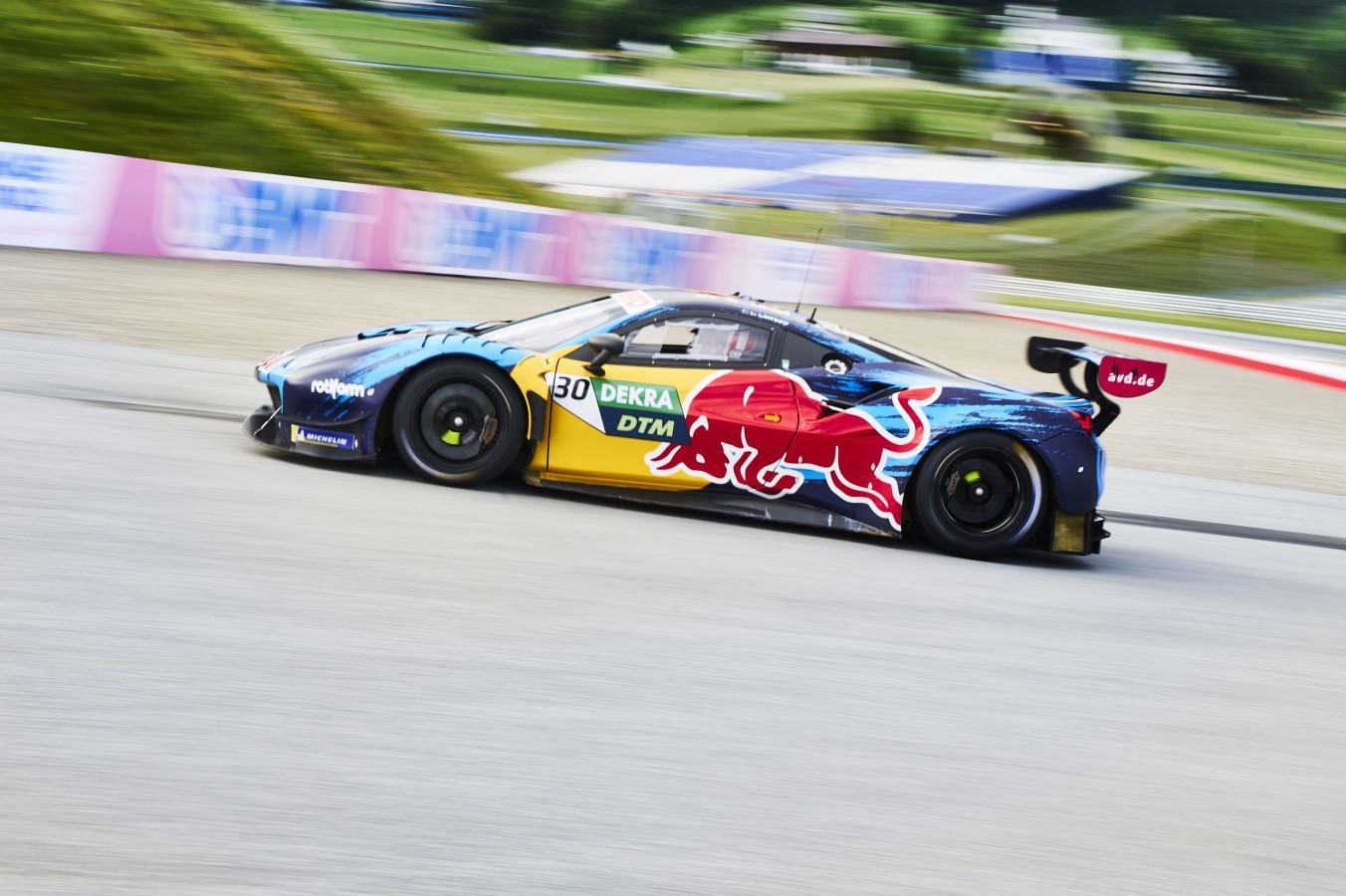 DTM – die populäre Tourenwagen-Serie feiert ihr Comeback am Red Bull Ring