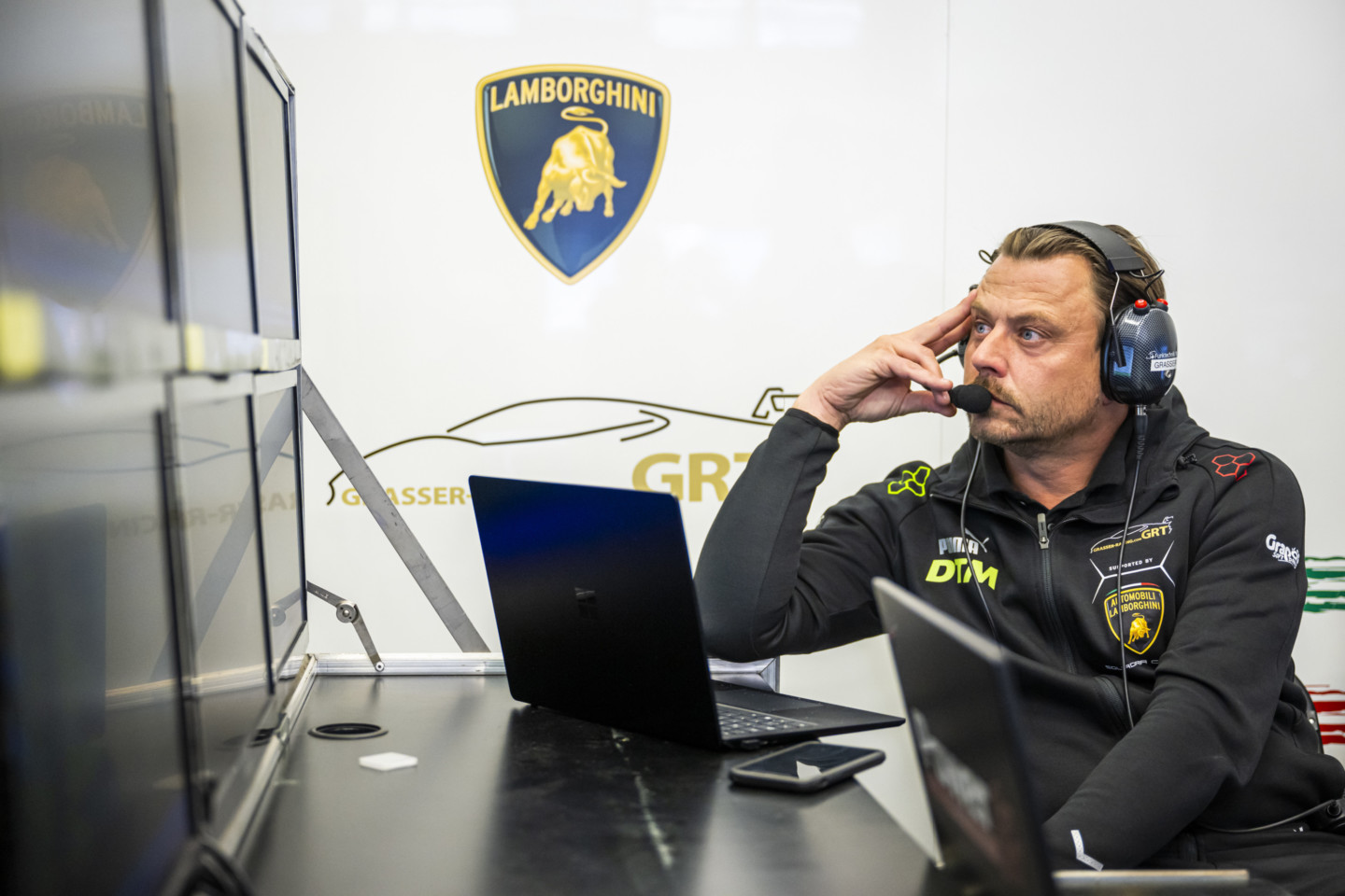 DTM 2022: A day in the life of GRT Teamchef Gottfried Grasser