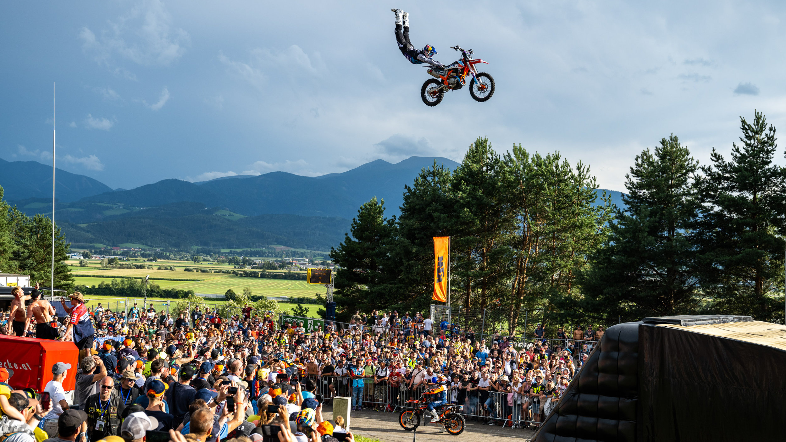MotoGP: Red Bull Masters of Dirt FMX & Freestyle Stunt Shows