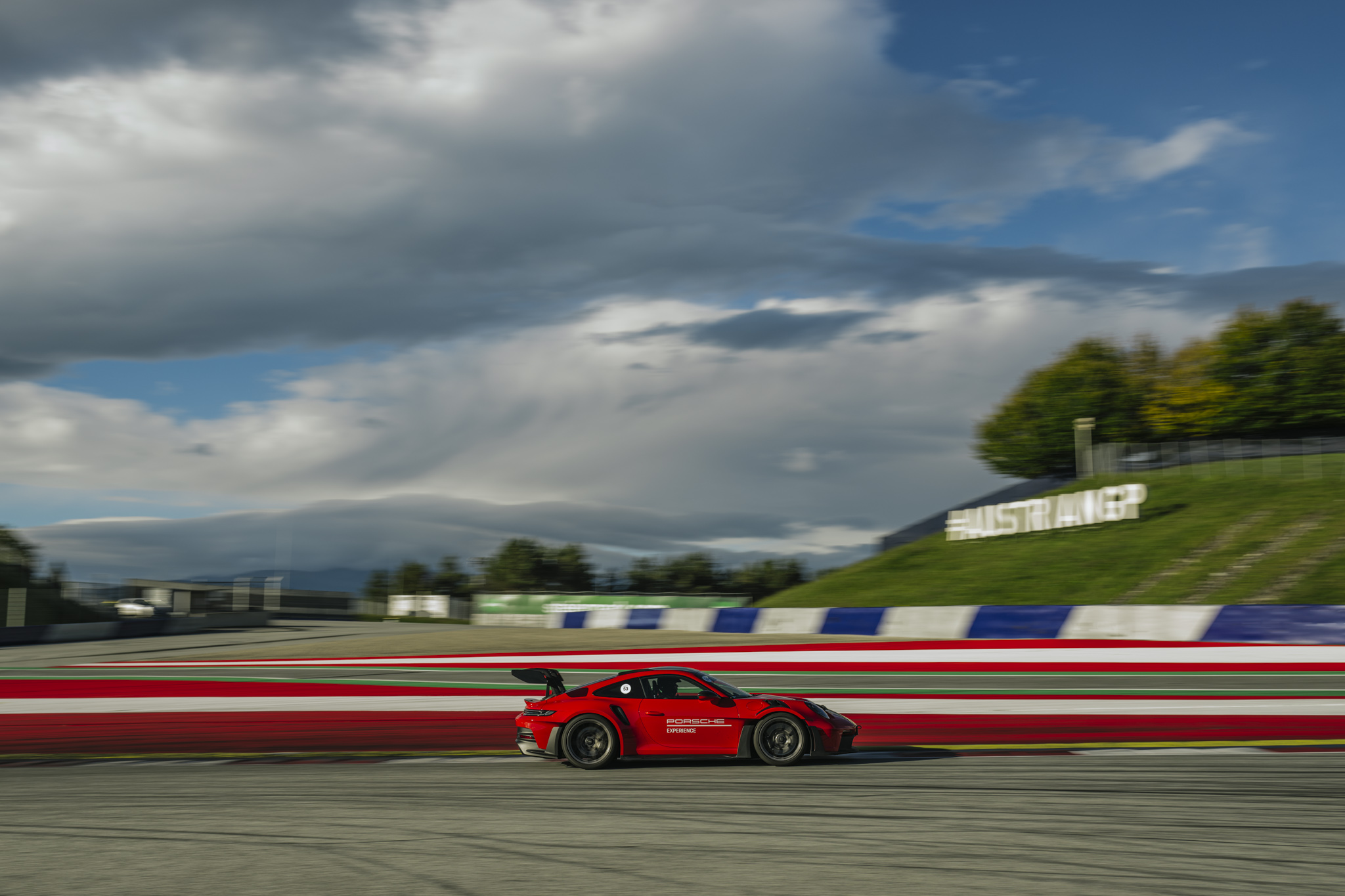 PORSCHE TRACK EXPERIENCE - redbullring.com - EN
