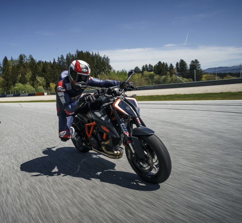 KTM Streetbike I Riding experience Red Bull Ring
