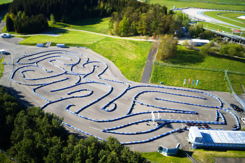 The track is hot: Offroad Car Track