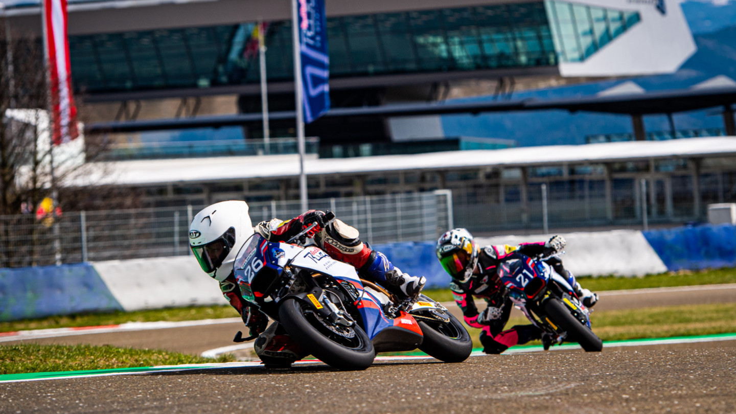 Knee down: 2023 MiniGP™ Austria Series starts at Spielberg