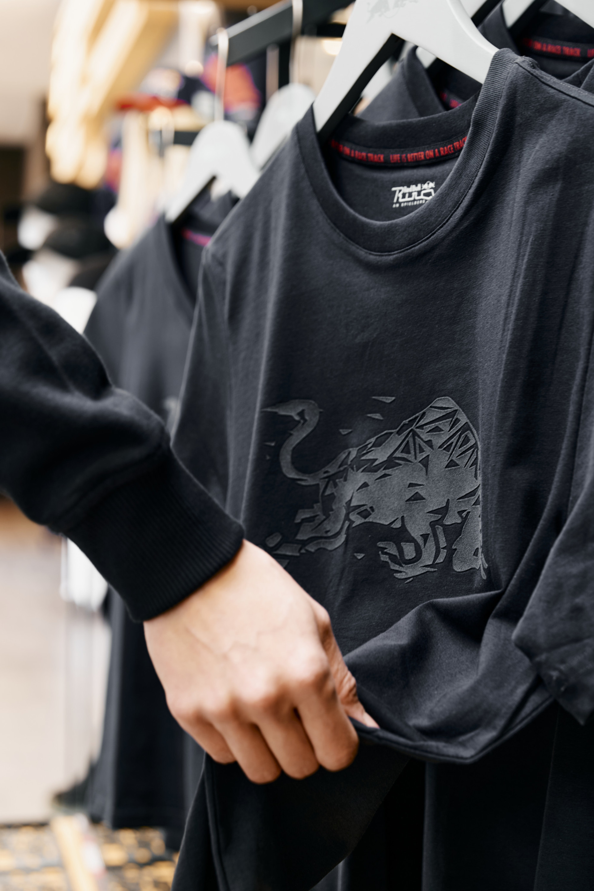 Red Bull Ring Tour - Red Bull Ring Shop