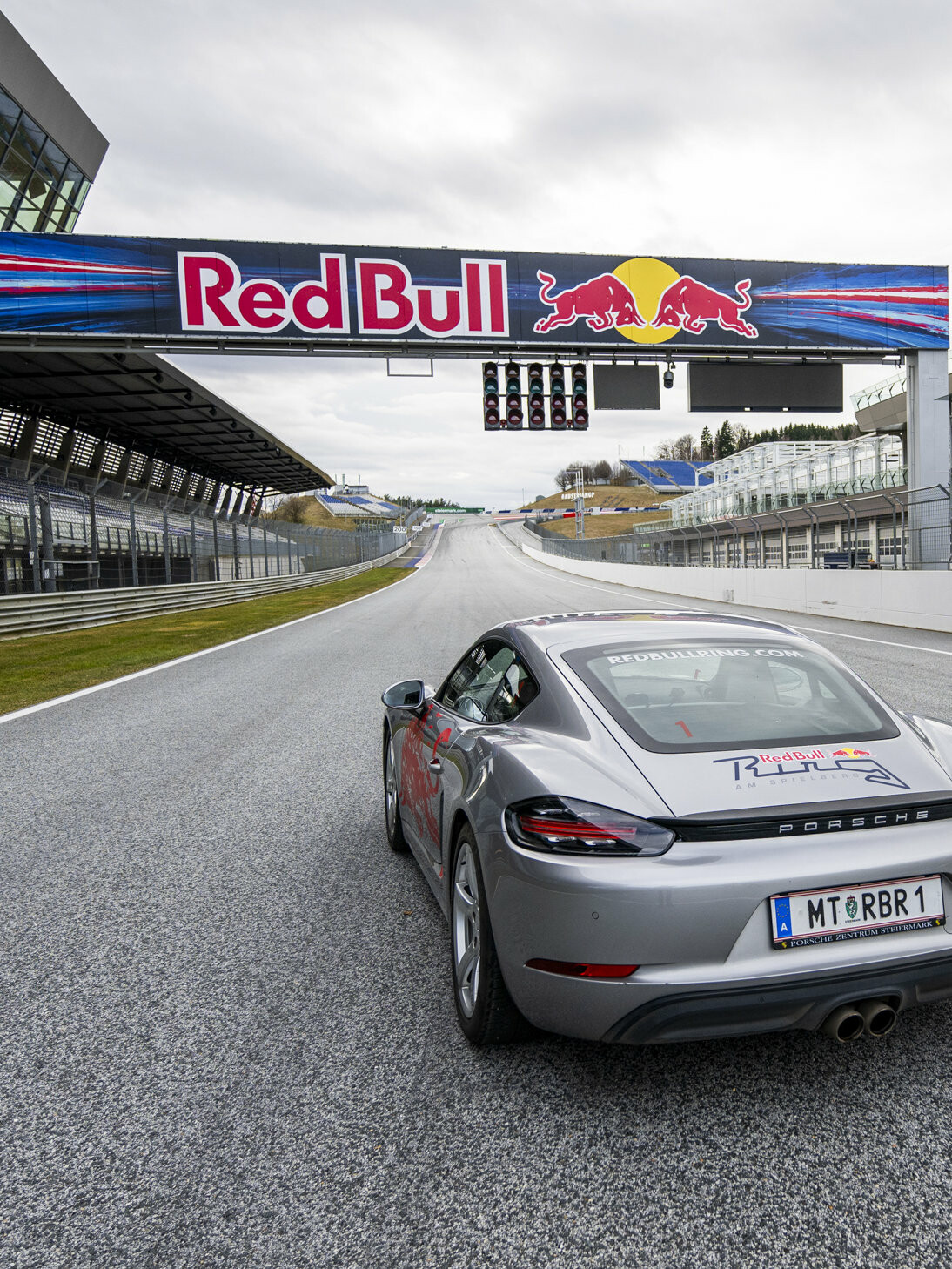 Career - Application - redbullring.com - EN