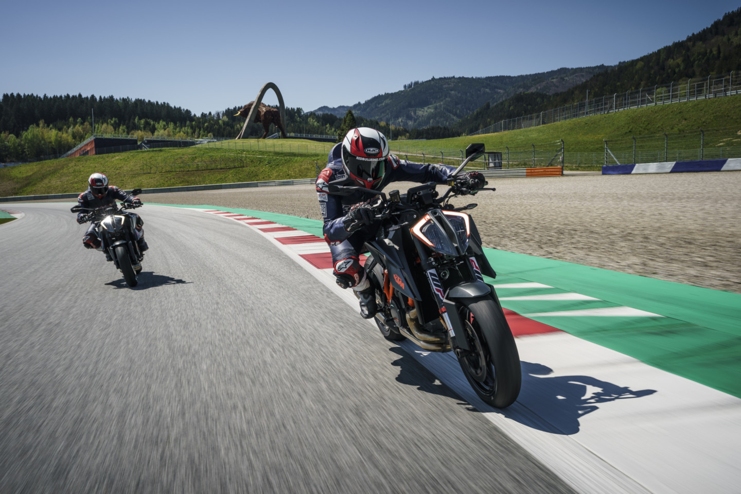 KTM Streetbike I Riding experience Red Bull Ring