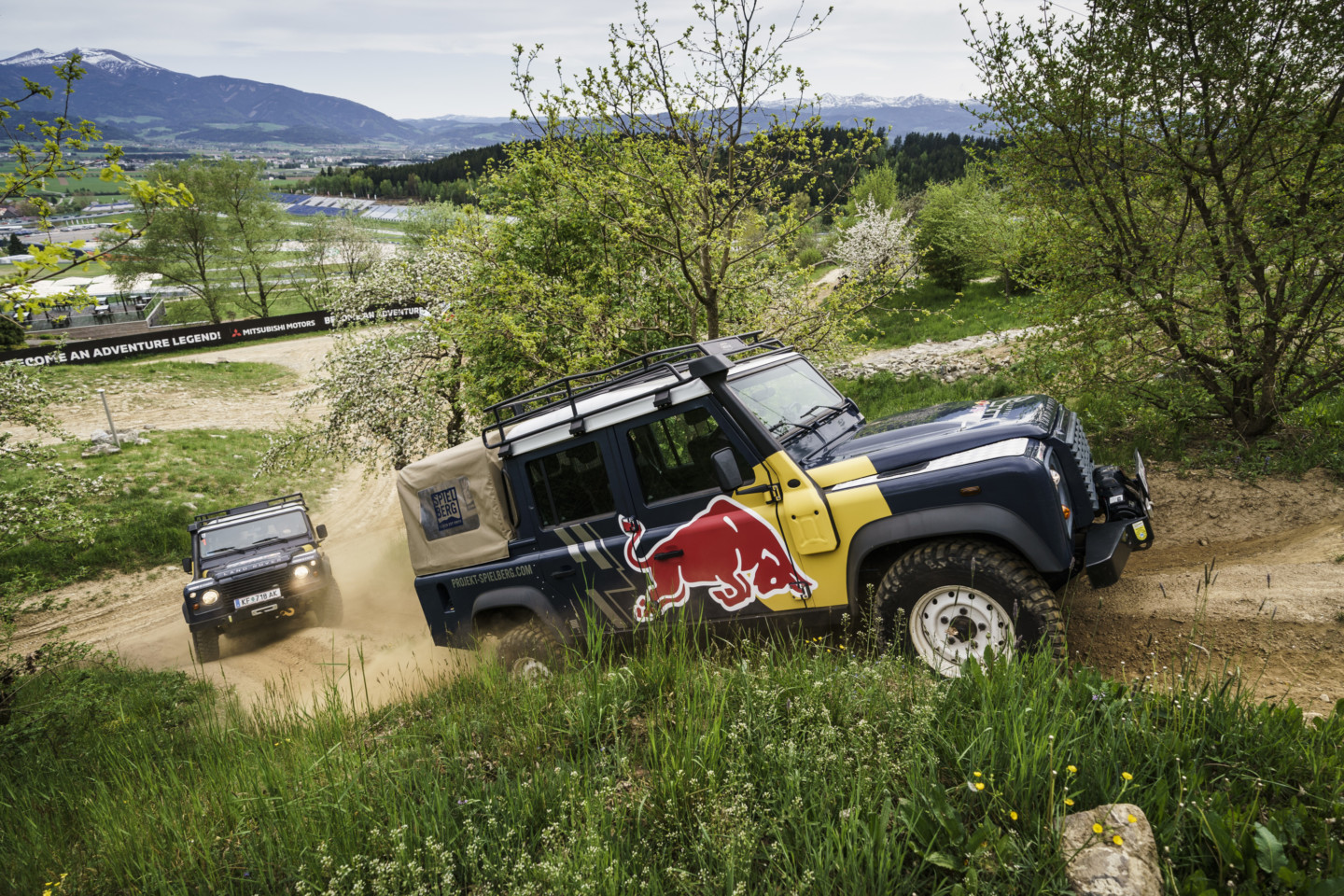Land Rover Defender driving Austria I Red Bull Ring